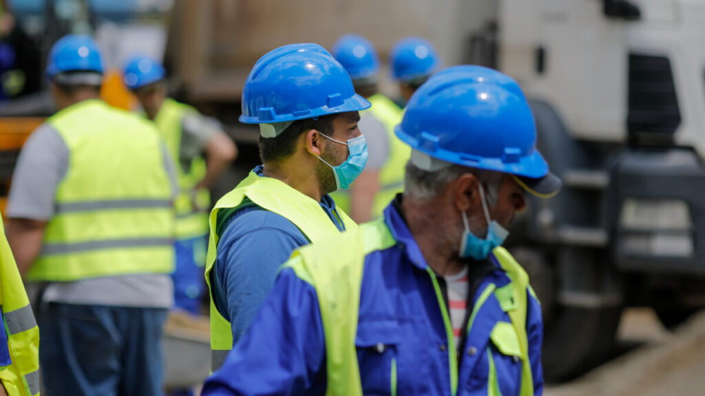 Platforma WorkinRomania pentru 75.000 lucrători străini